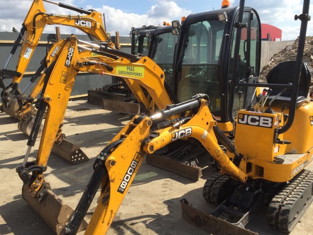 Digger & Driver Hire Newbury, RG14 | M&S Groundworks Ltd
